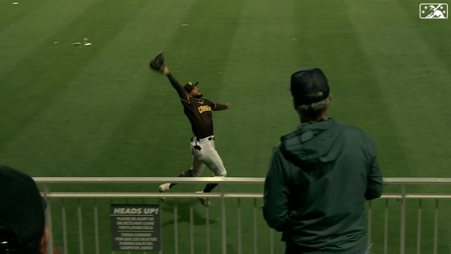 Luis Liberato leaps to make a nice catch | 04/29/2023 | San Diego Padres