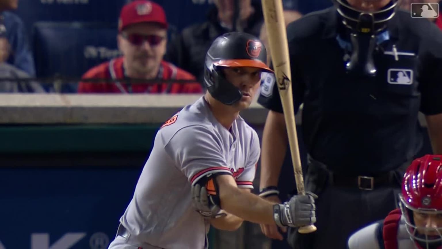 Adam Frazier slaps a two-run homer to right field | 04/19/2023 ...