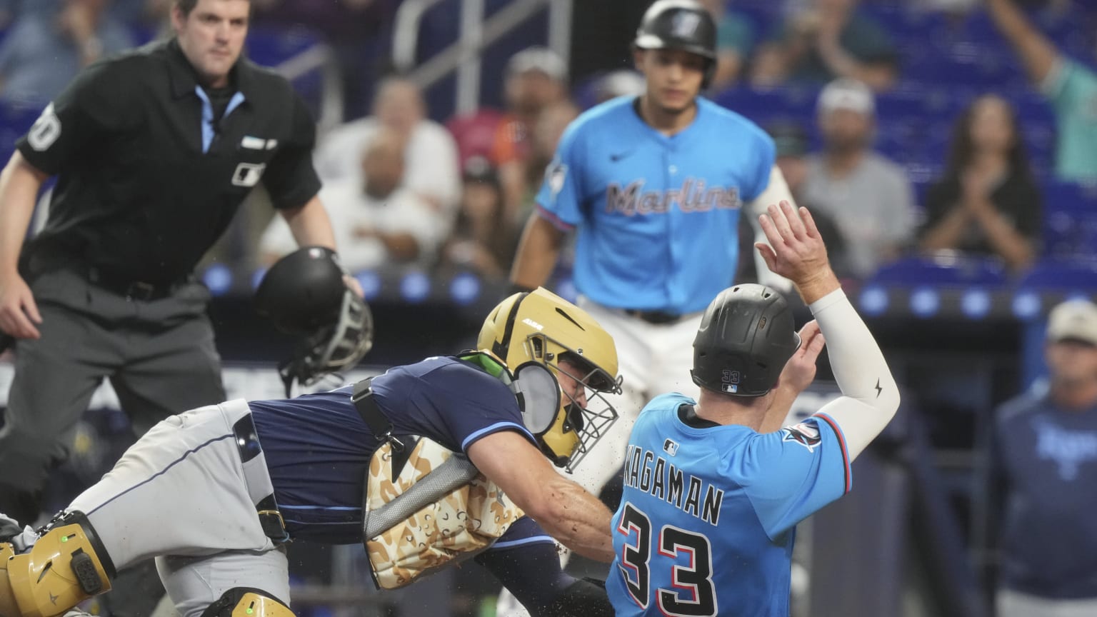 Josh Lowe's outfield assist | 05/18/2025 | MLB.com