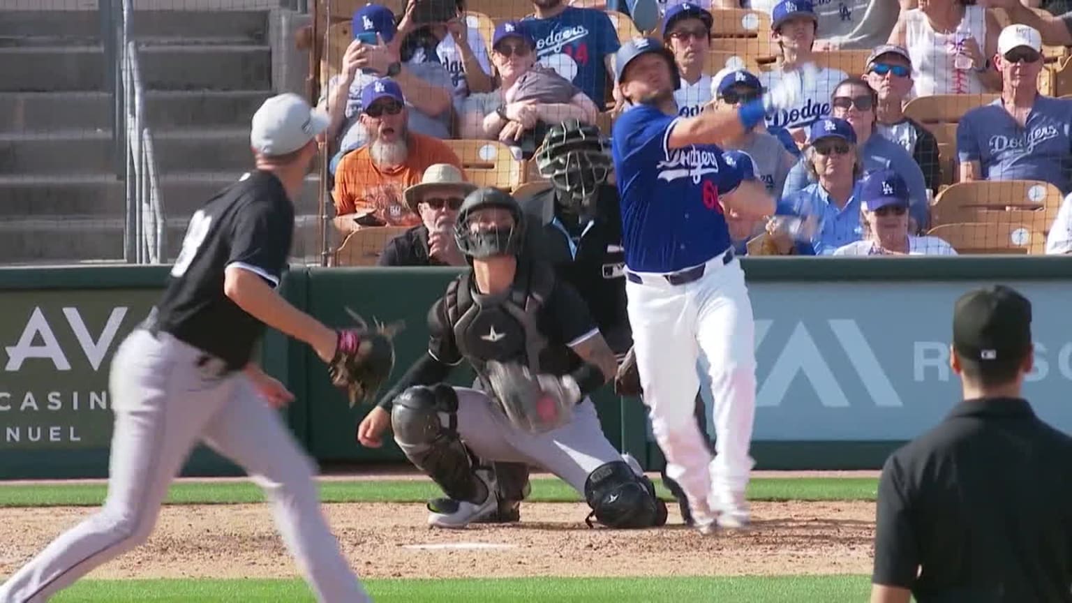 Chris Okey drills a three-run home run in the 8th | 02/27/2024 | Los ...