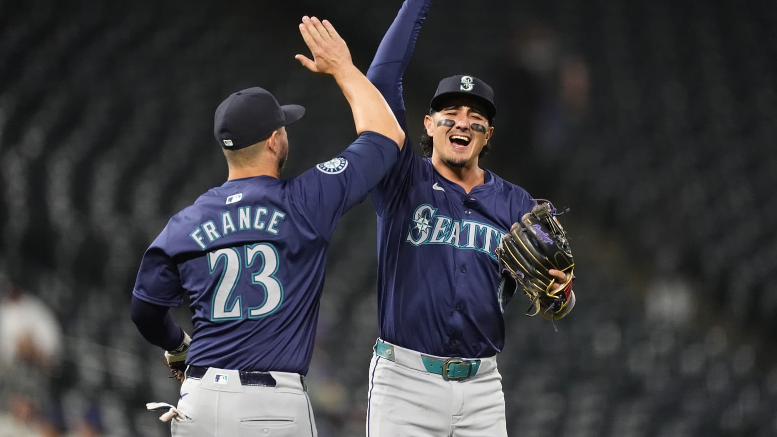 Austin Voth secures Mariners' 10-2 win | 04/21/2024 | Seattle Mariners