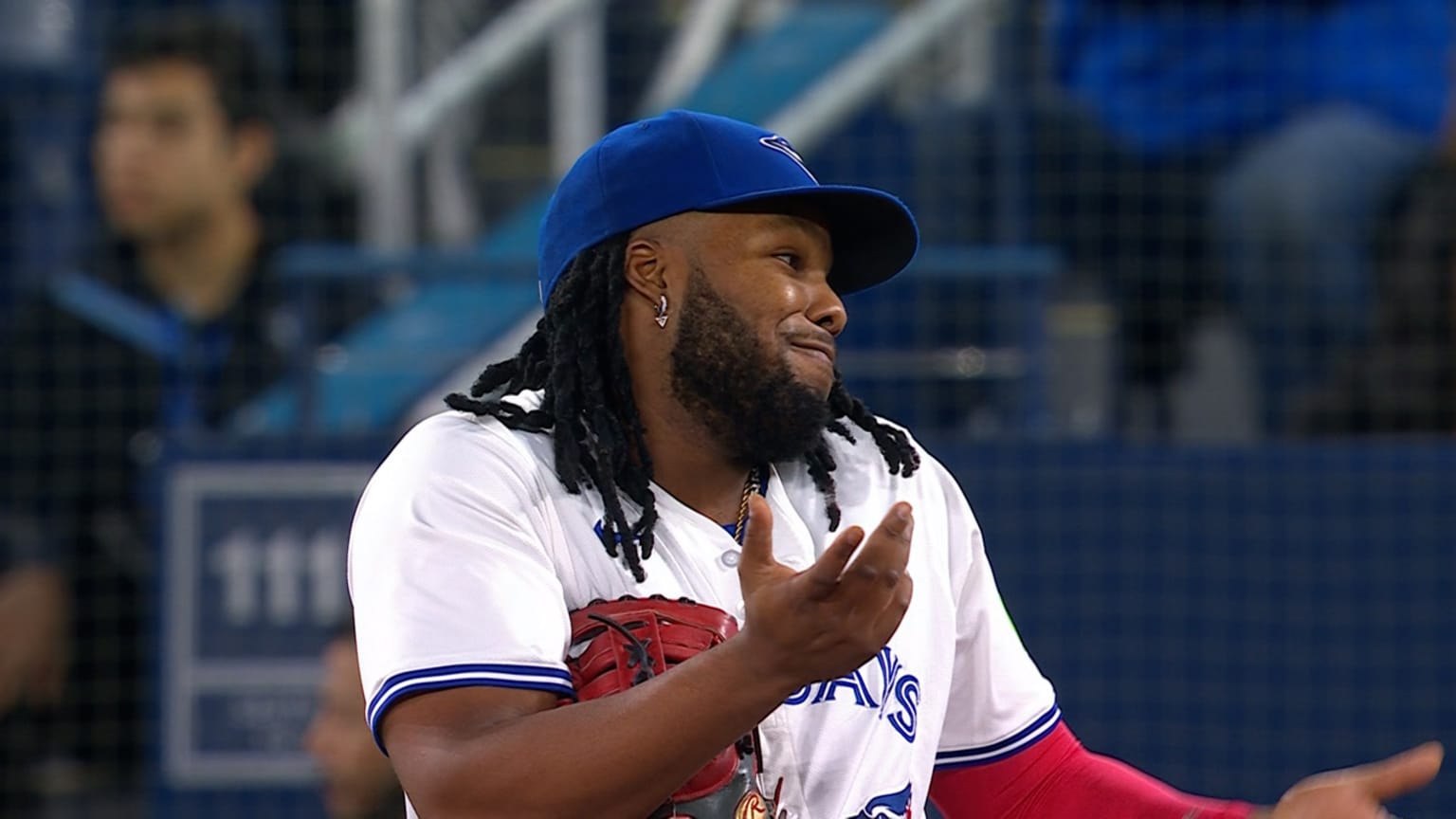 Blue Jays nab Volpe at first after review | 04/17/2024 | Toronto Blue Jays