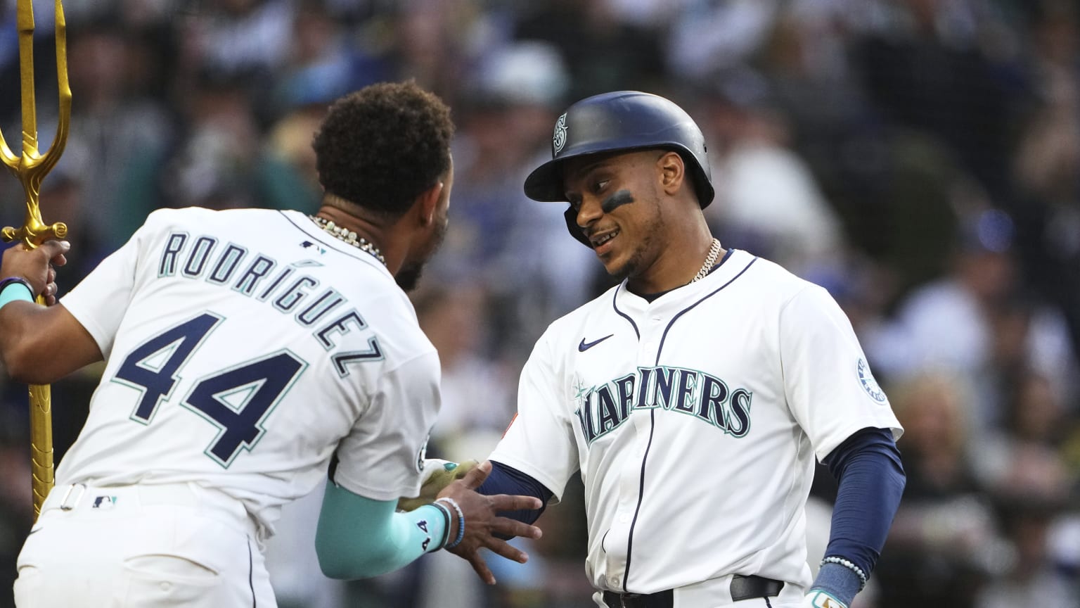 Jorge Polanco is named AL Player of the Week | 04/28/2025 | MLB.com