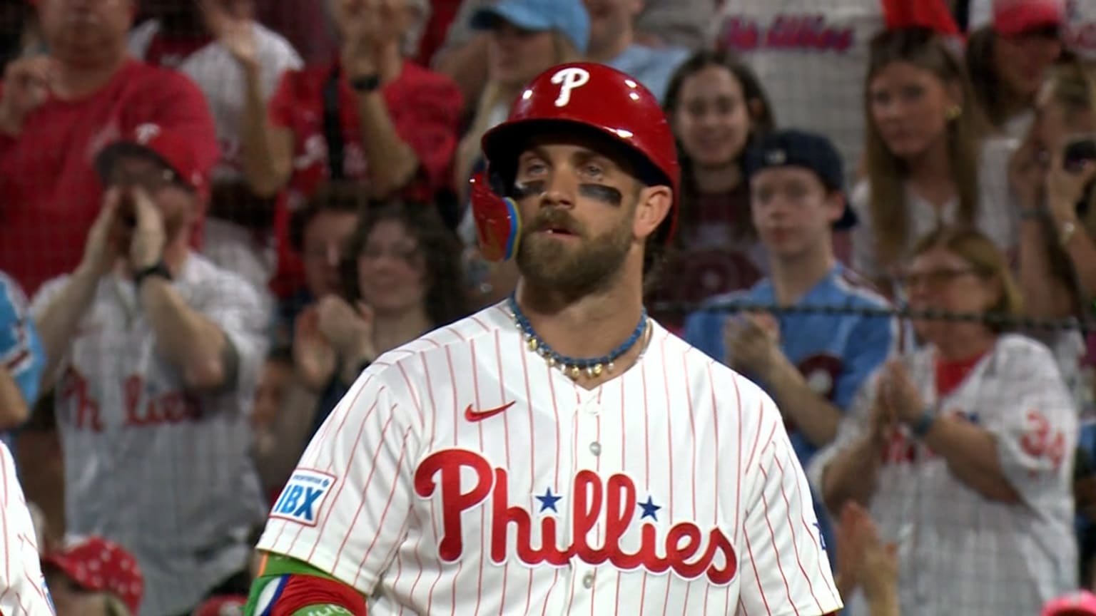 Justin Crawford scores on an error | 03/31/2026 | Philadelphia Phillies