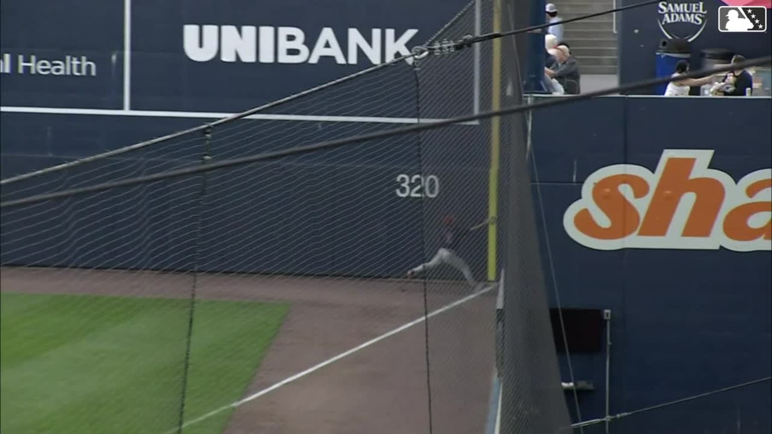 Cal Stevenson's running catch | 05/02/2024 | Philadelphia Phillies