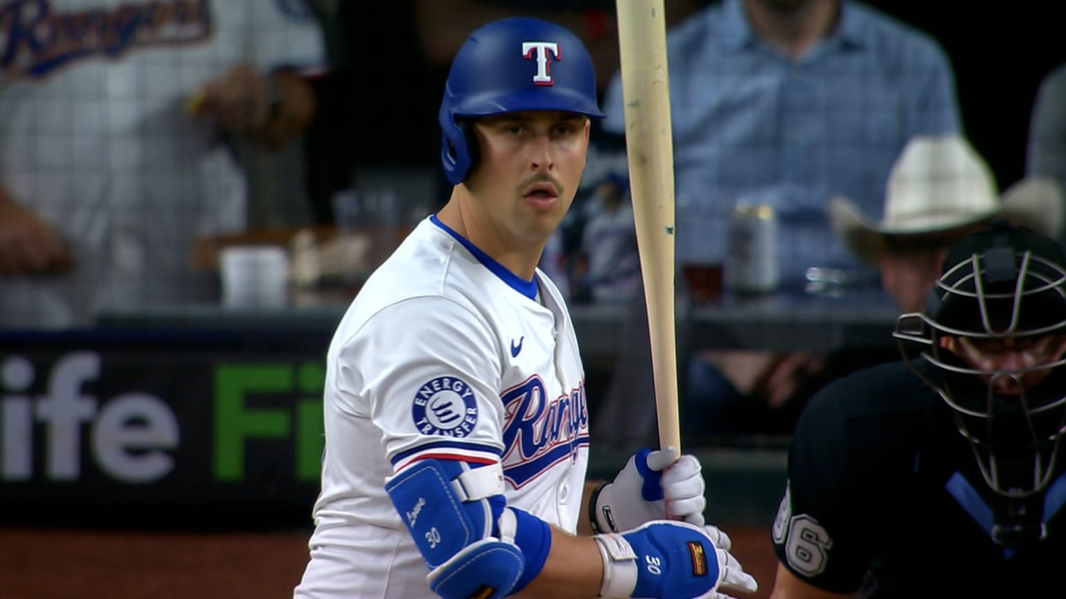 Nathaniel Lowe's RBI single | 04/30/2024 | Texas Rangers
