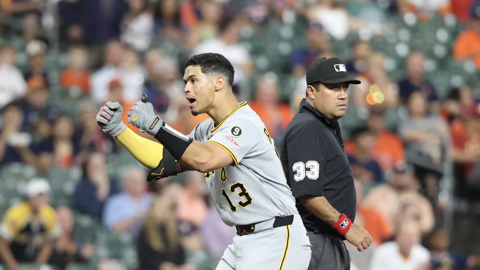 Endy Rodríguez hits first HR of the year after review | 06/02/2026 ...