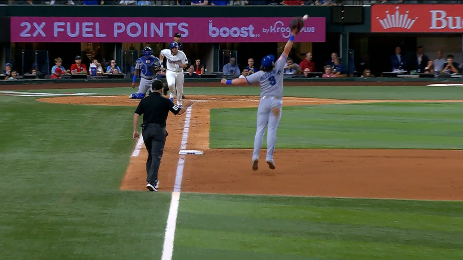 Corey Seager doubles in the 4th | 06/17/2025 | Texas Rangers