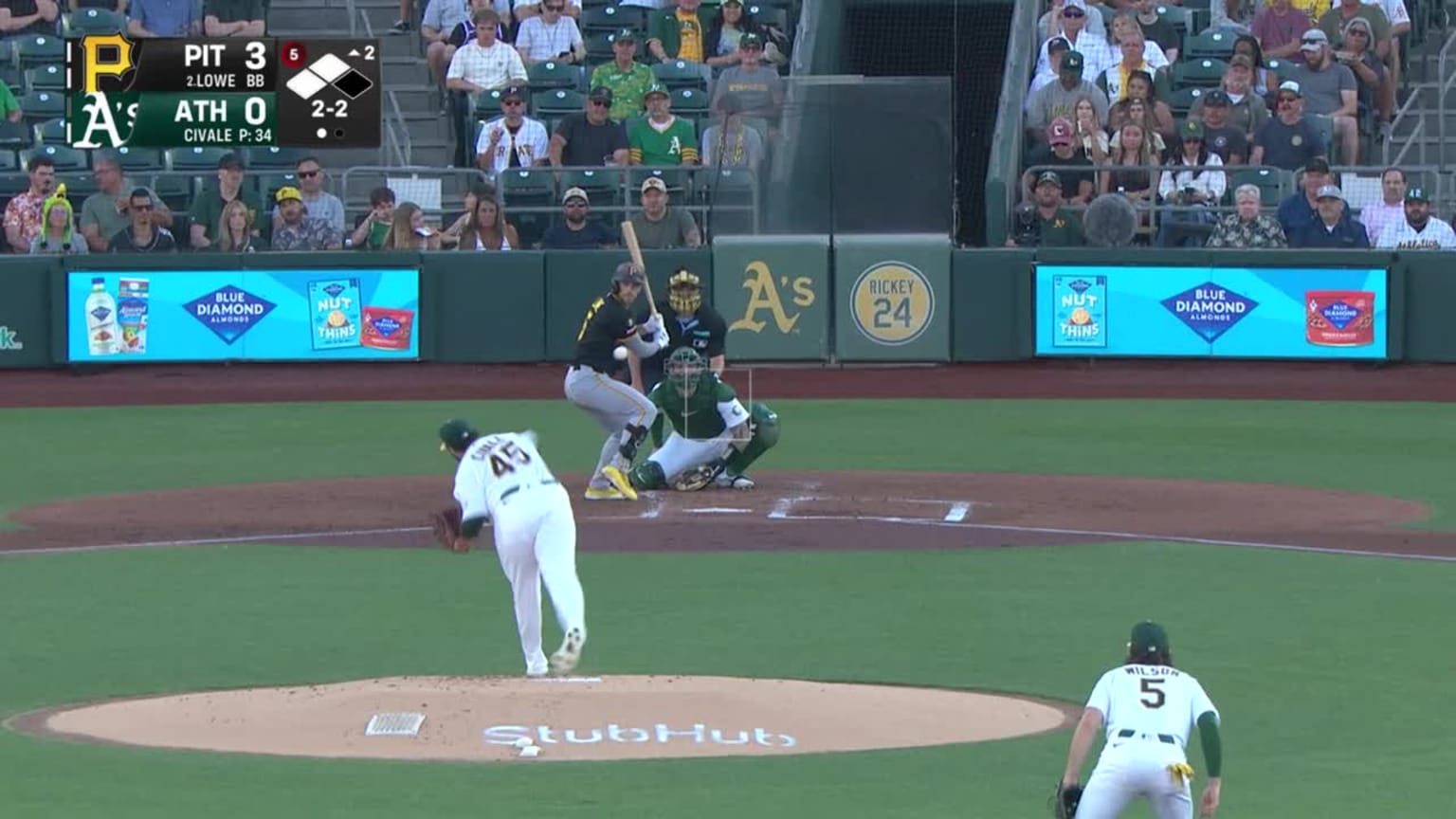 Brandon Lowe's RBI single | 06/17/2026 | Pittsburgh Pirates