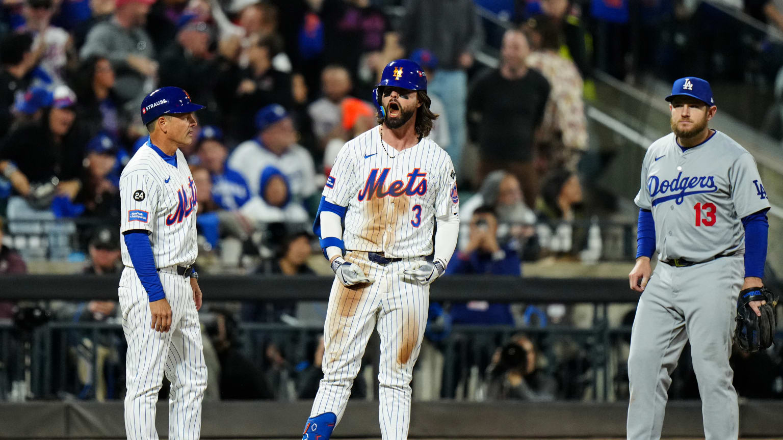Jesse Winker's RBI triple | 10/18/2024 | MLB.com