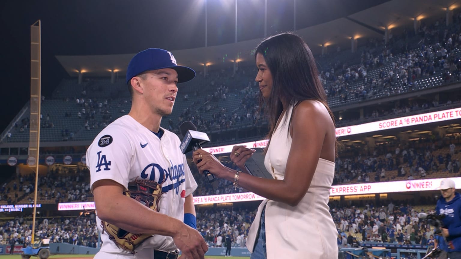 Tommy Edman on Yoshinobu Yamamoto, home run in win | 04/11/2025 | Los ...