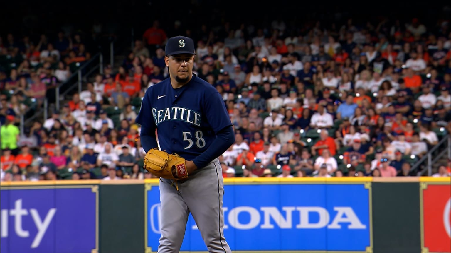 Luis Castillo gets Chas McCormick swinging | 07/07/2023 | Seattle Mariners