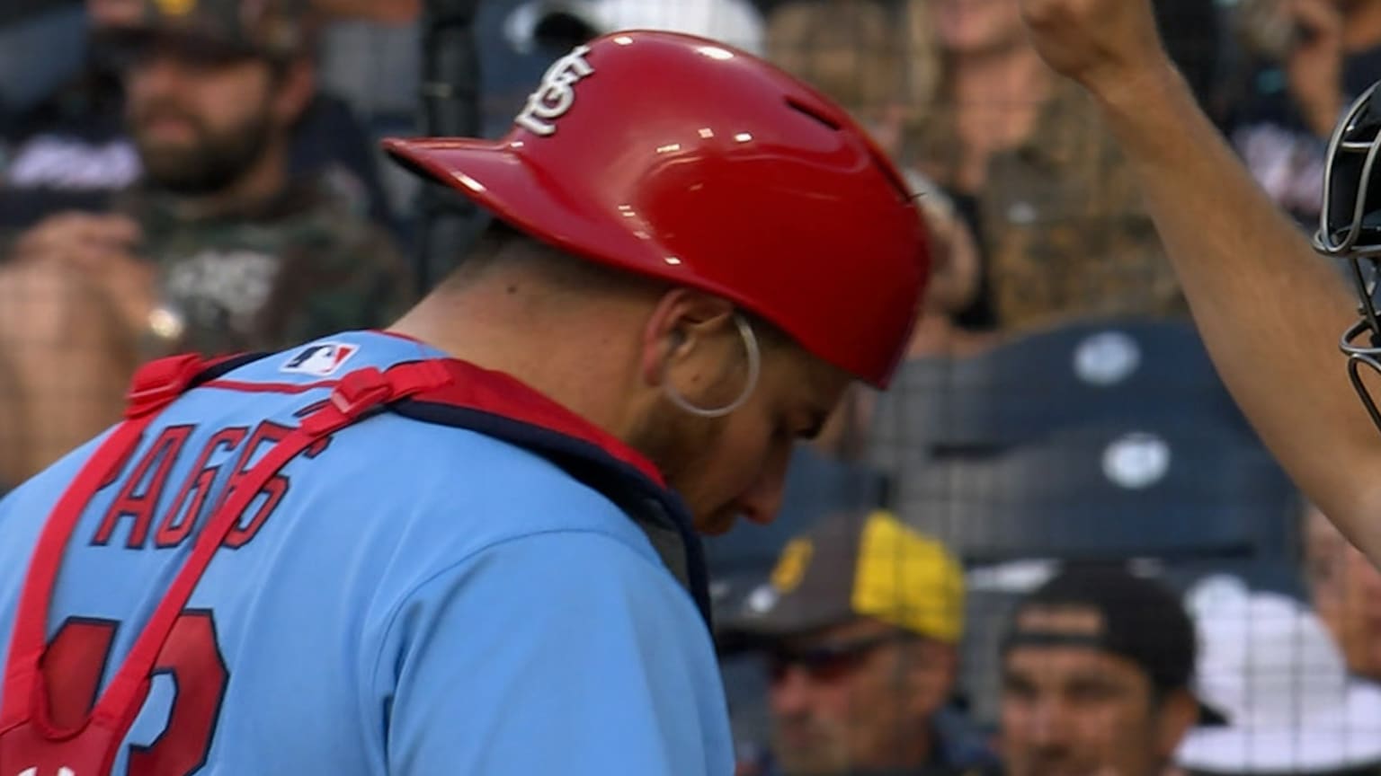 Pedro Pagés catches Ty France stealing | 05/09/2026 | MLB.com
