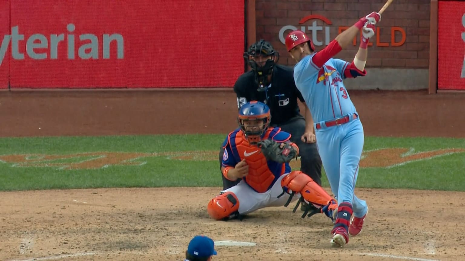 Dylan Carlson hits a pinch-hit RBI single in 9th | 06/17/2023 | St ...