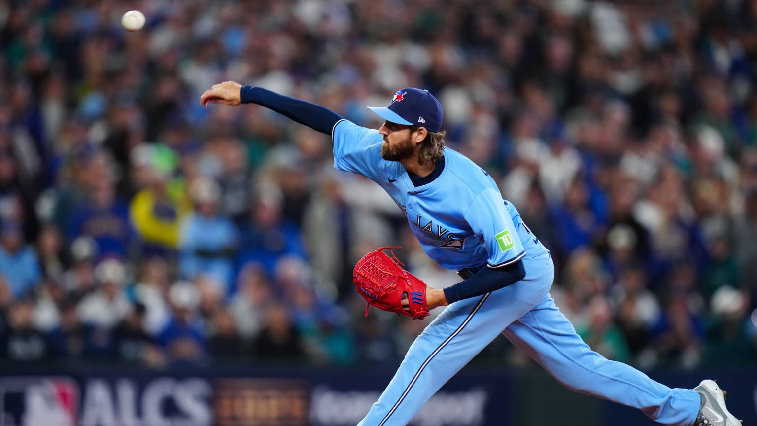 Kevin Gausman strikes out Jorge Polanco | 10/17/2025 | Toronto Blue Jays