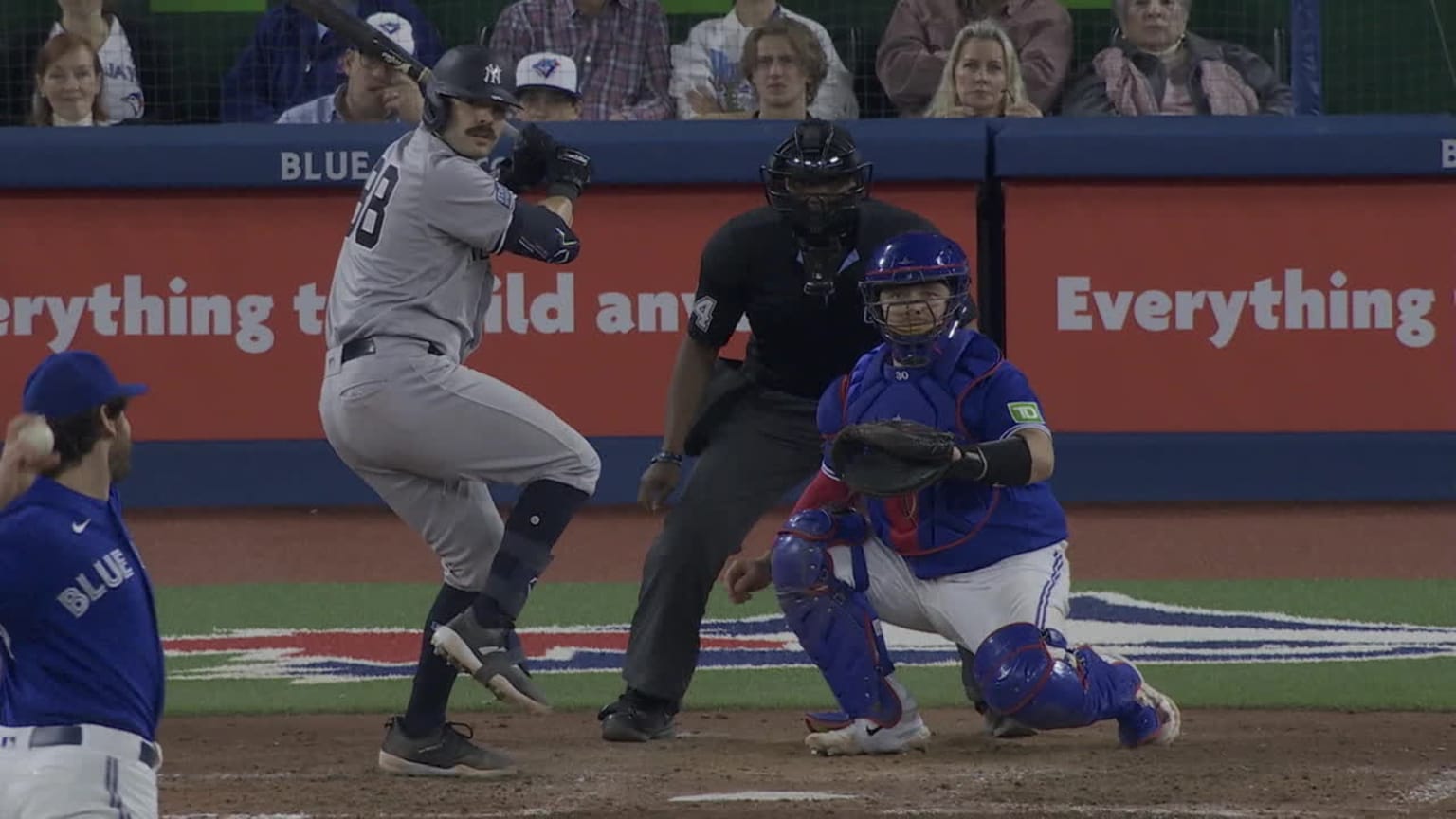 Austin Wells crushes a clutch go-ahead home run | 09/26/2023 | New York Yankees