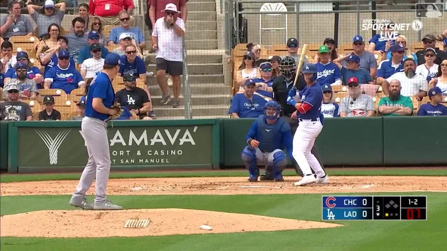 Swanson makes defensive stop to get the out at first | 03/11/2023 ...