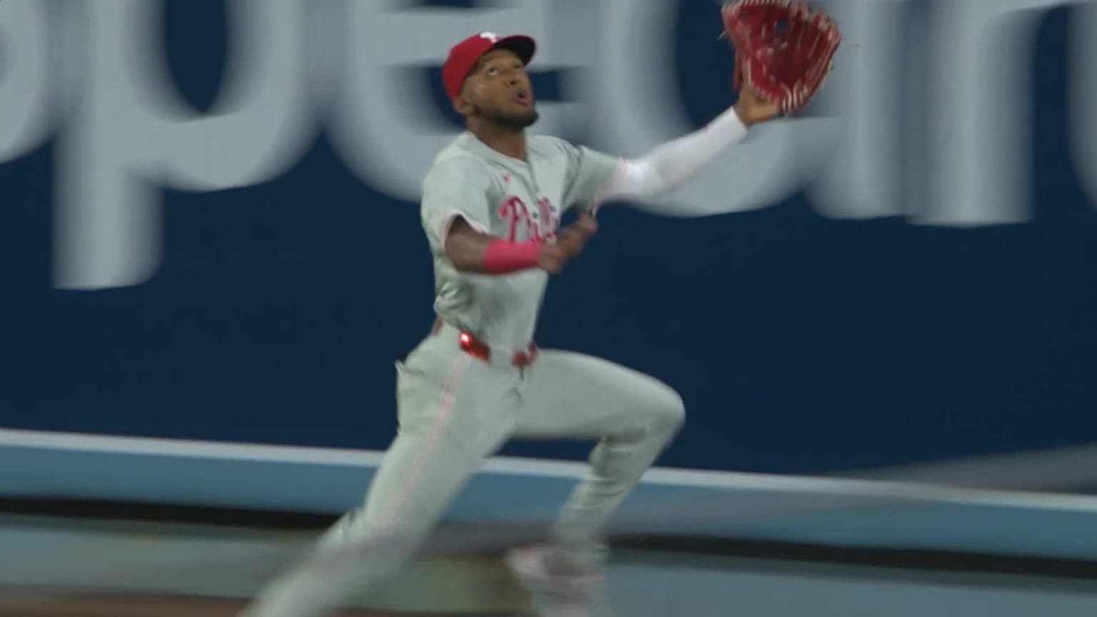 Johan Rojas' great running catch | 08/07/2024 | Philadelphia Phillies