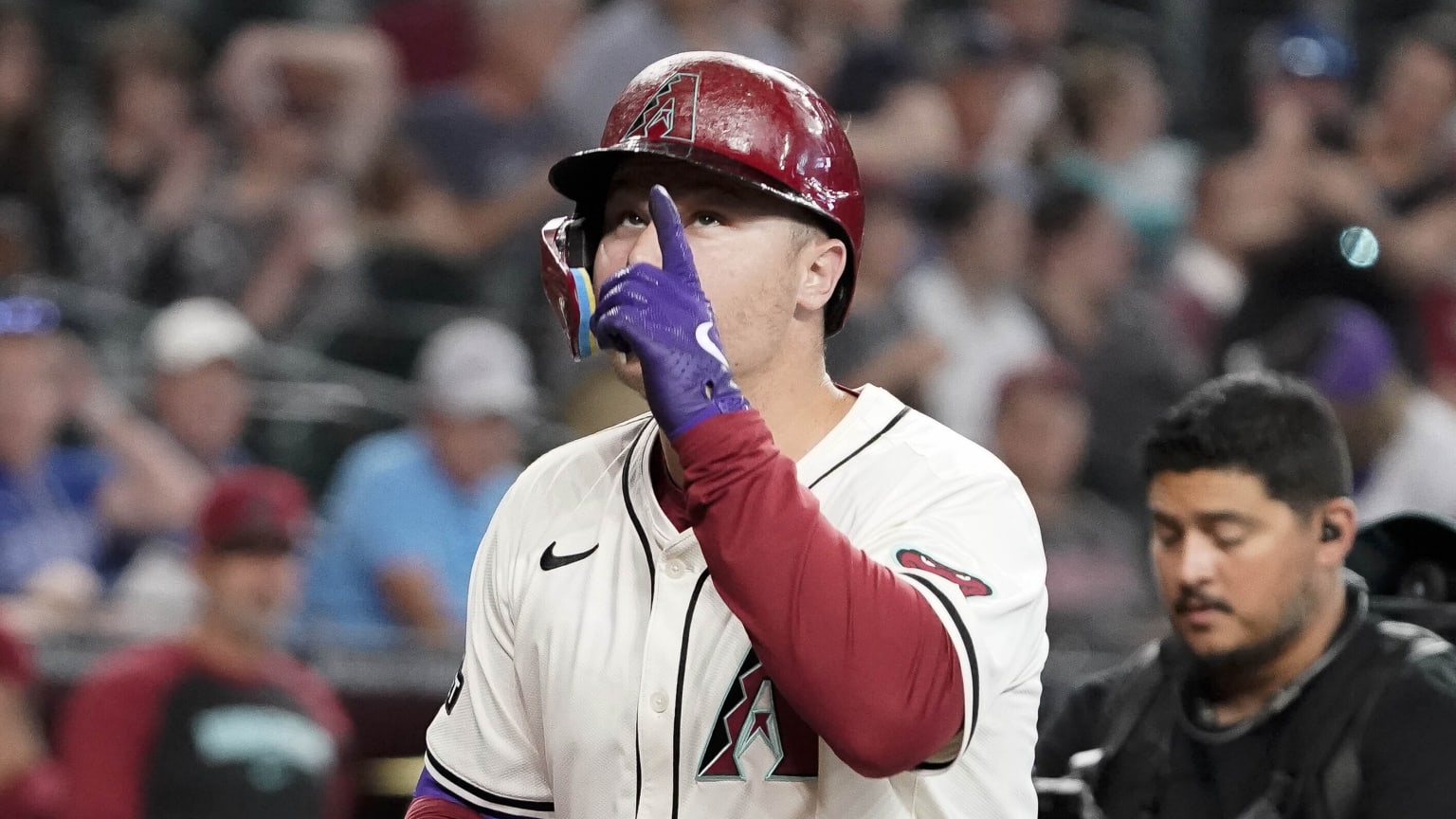 Joc Pederson cranks a solo home run in the 9th inning | 04/17/2024 ...