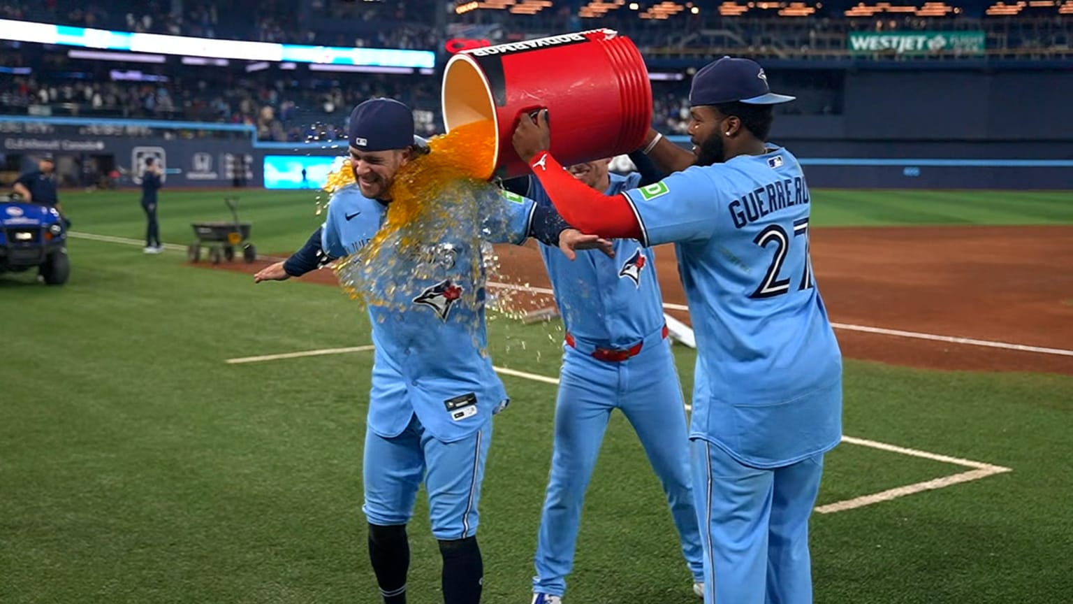 Ernie Clement talks his defense, teammates and more | 04/29/2026 ...