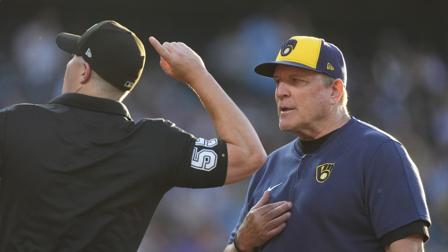 Pat Murphy gets ejected | 07/01/2024 | Milwaukee Brewers