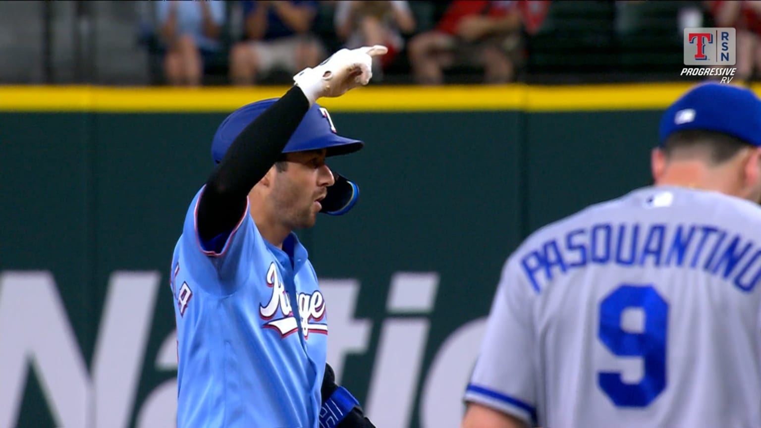 Kyle Higashioka pega doblete remolcador | 31/05/2026 | Los Rangers de Texas