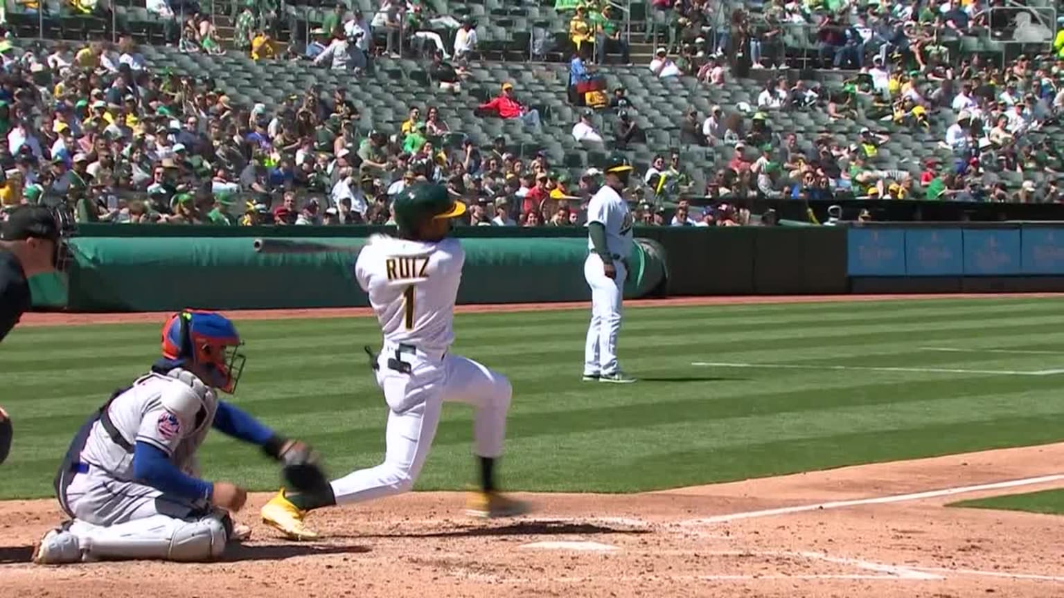 Esteury Ruiz's RBI single | 04/16/2023 | Oakland Athletics