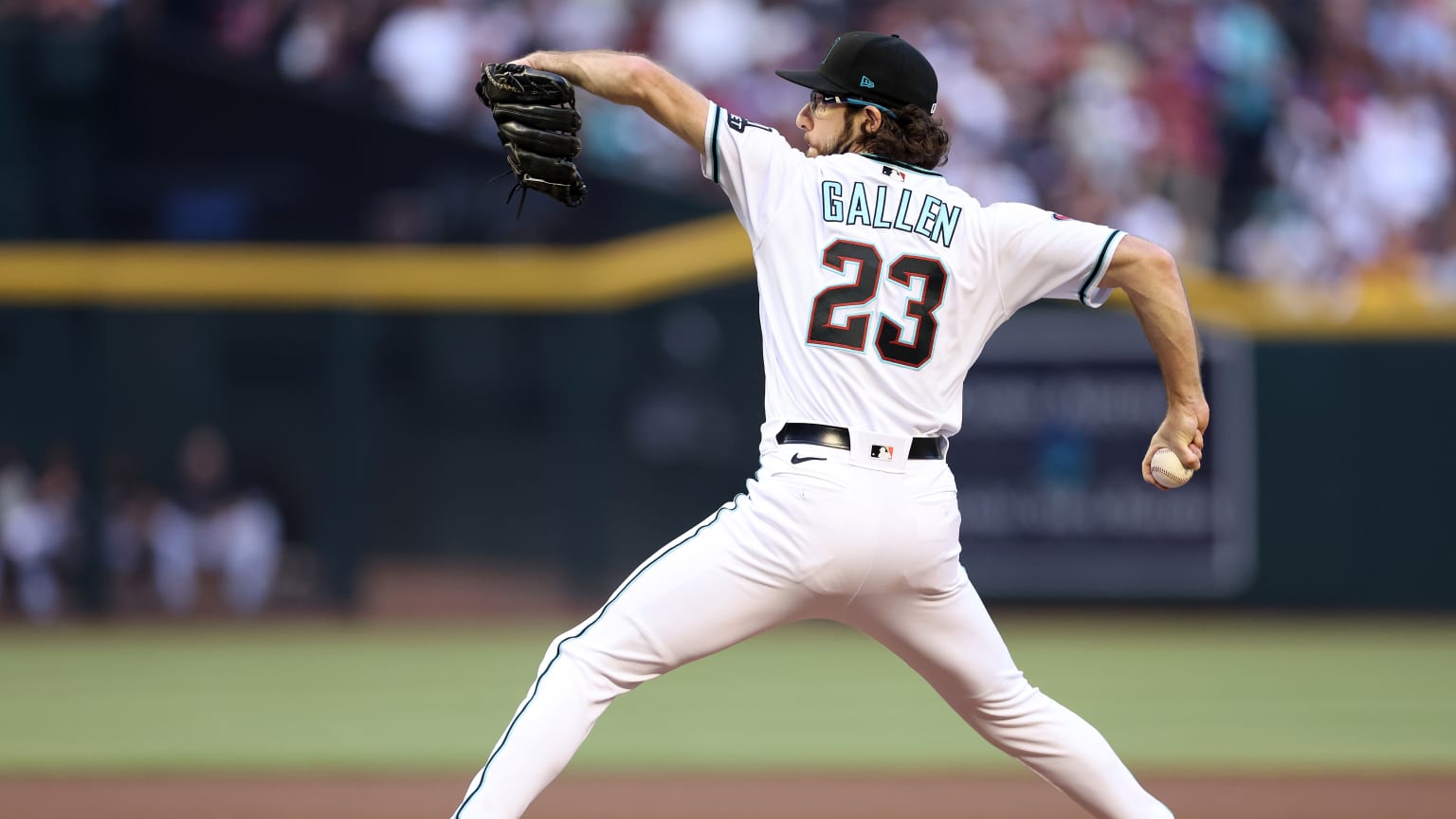 Zac Gallen strikes out six in 6 1/3 innings in Game 5 | 11/01/2023 ...