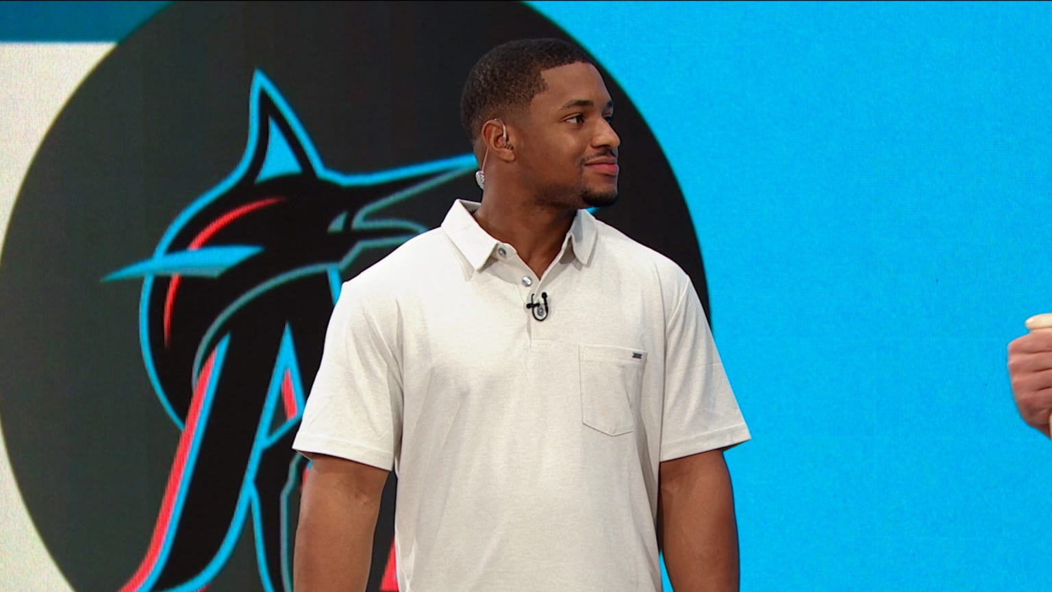 Xavier Edwards talks his cycle, breaks down his swing | 08/15/2024 ...