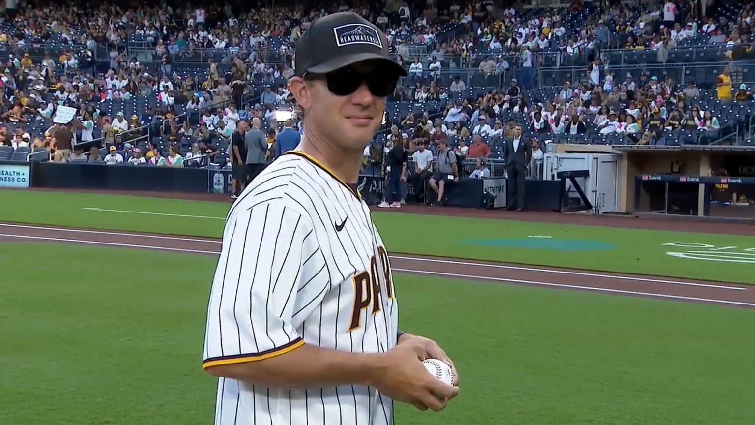 9/18/23 - Honorary First Pitch | 09/18/2023 | MLB.com