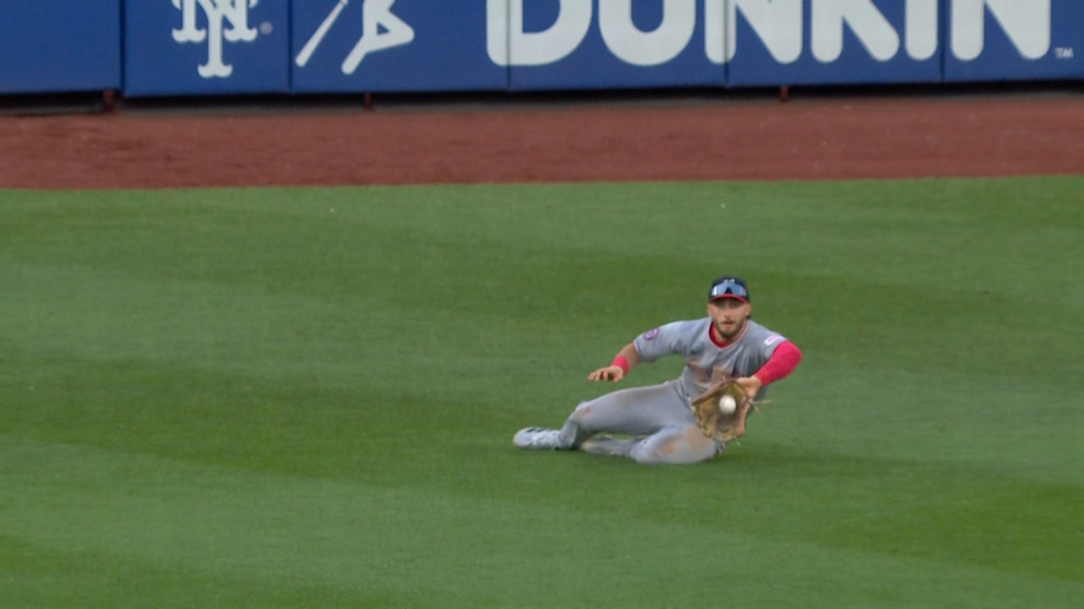 Dylan Crews' lunging catch | 09/20/2025 | Washington Nationals