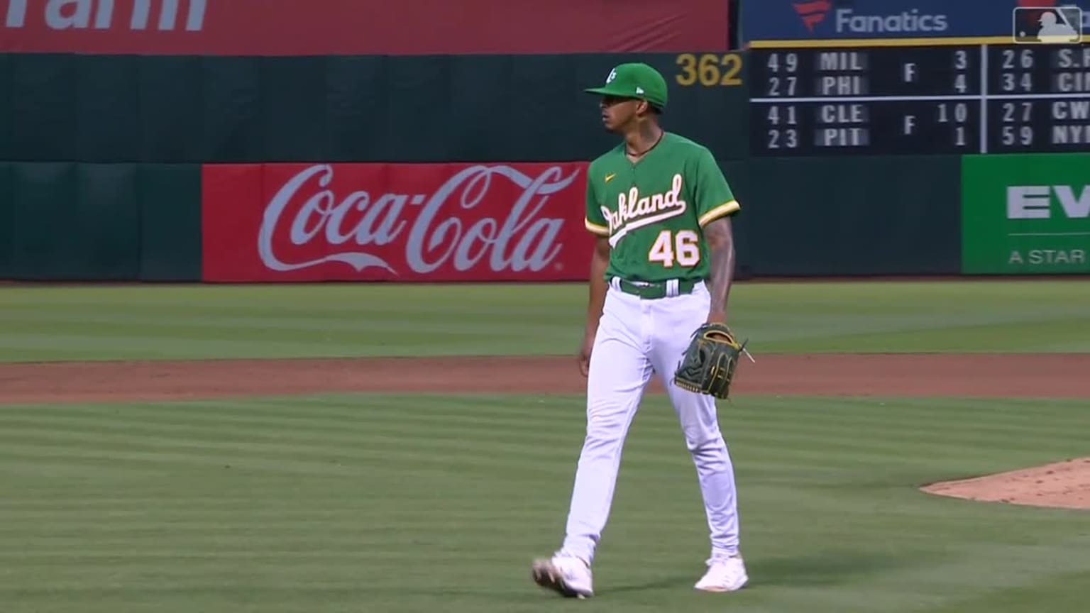 Medina accumulates six strikeouts in 5 2/3 innings | 07/18/2023 | Athletics