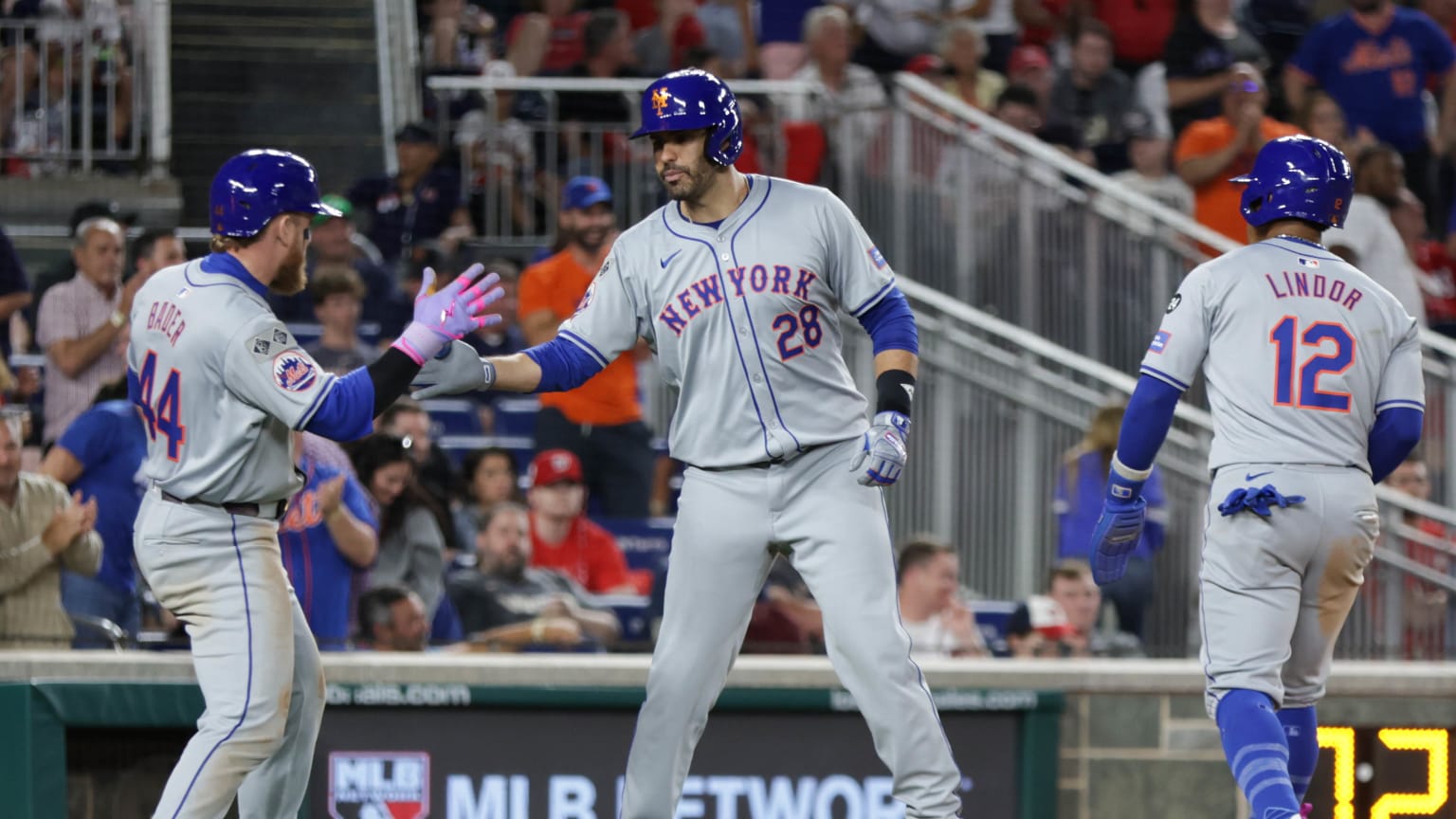Mets score six runs in the 10th | 07/01/2024 | New York Mets