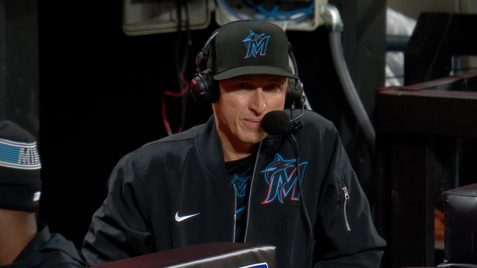 Aaron Leanhardt opens up about torpedo bats, Marlins | 04/07/2025 ...