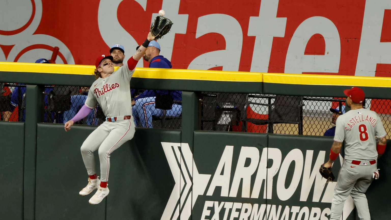 Harrison Bader robs a home run | 08/10/2025 | MLB.com