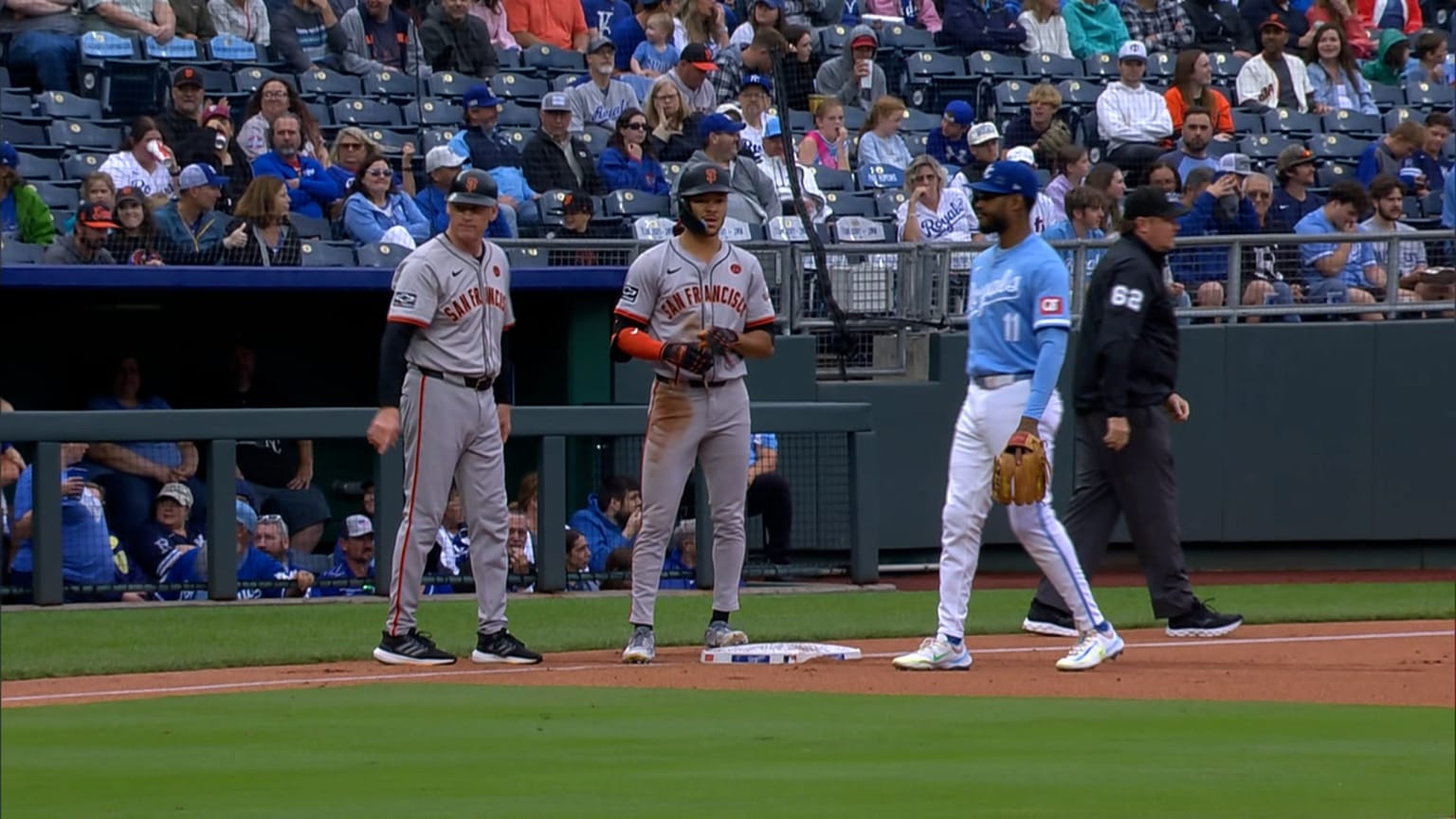 Grant McCray conecta triplete productor | 22/09/2024 | Los Gigantes de ...