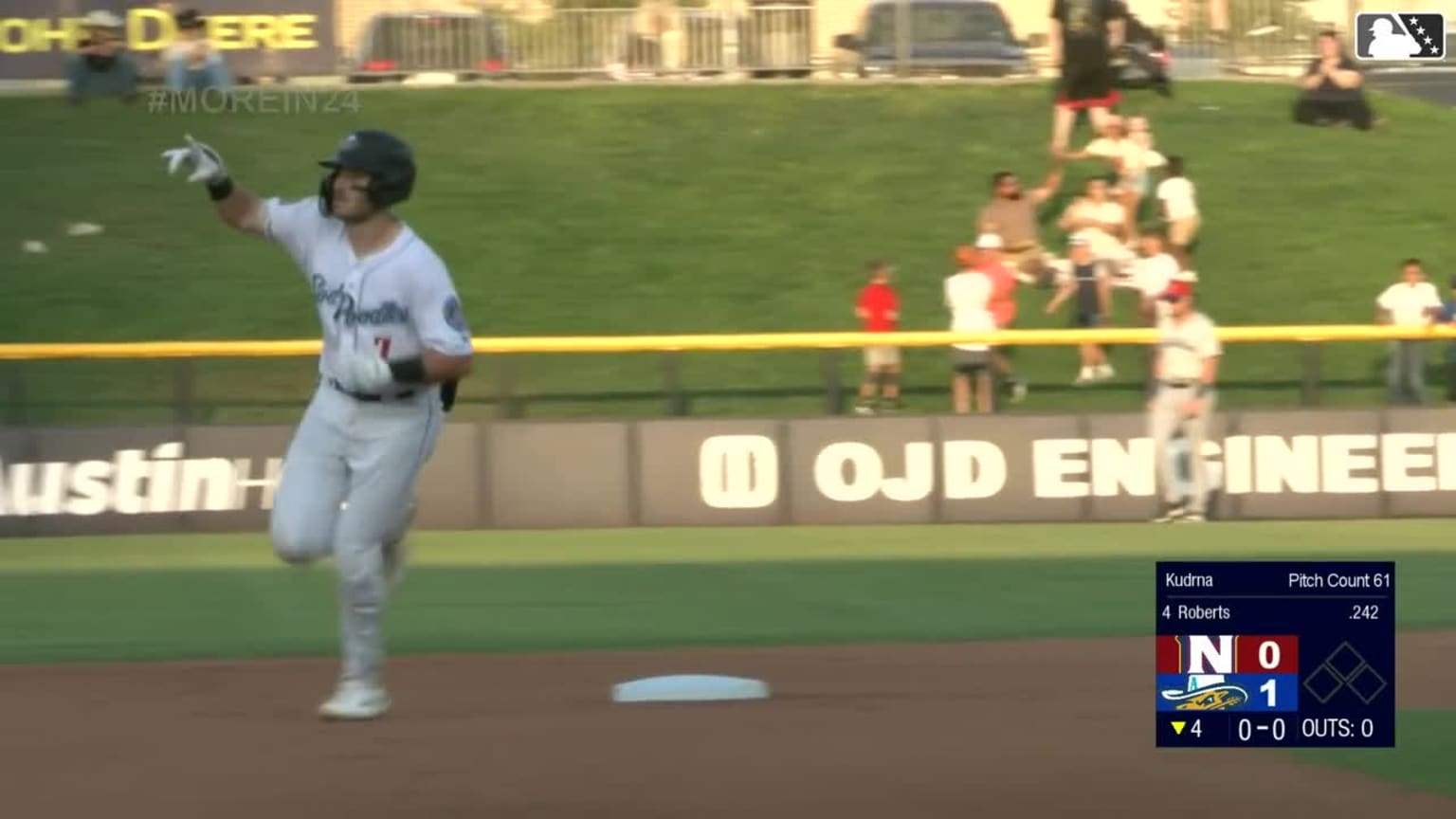 Caleb Roberts' solo home run | 08/09/2024 | Minnesota Twins