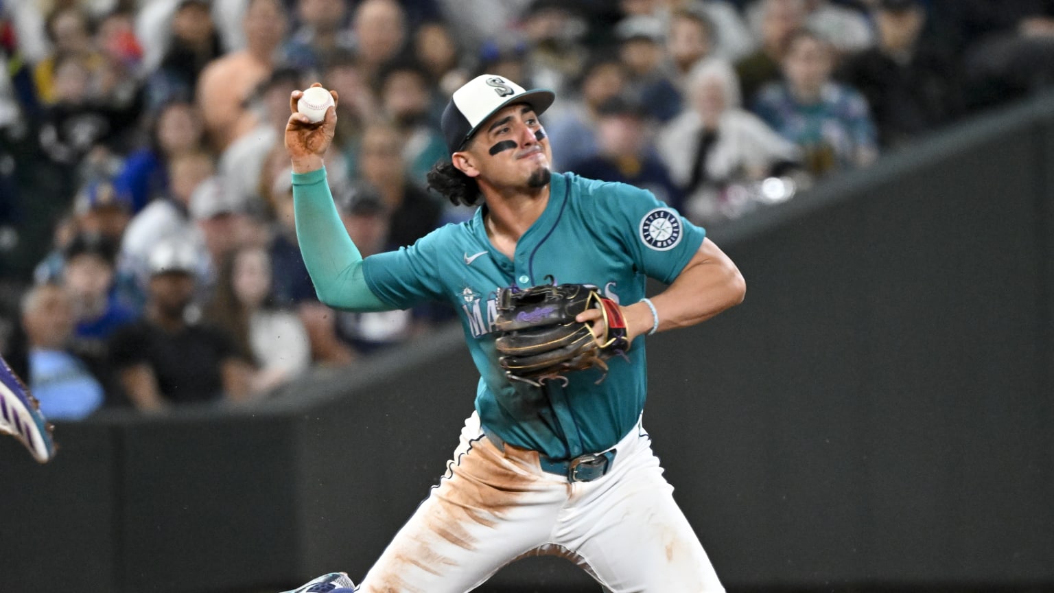 Josh Rojas hace una gran jugada lanzándose | 29/06/2024 | Los Mariners ...