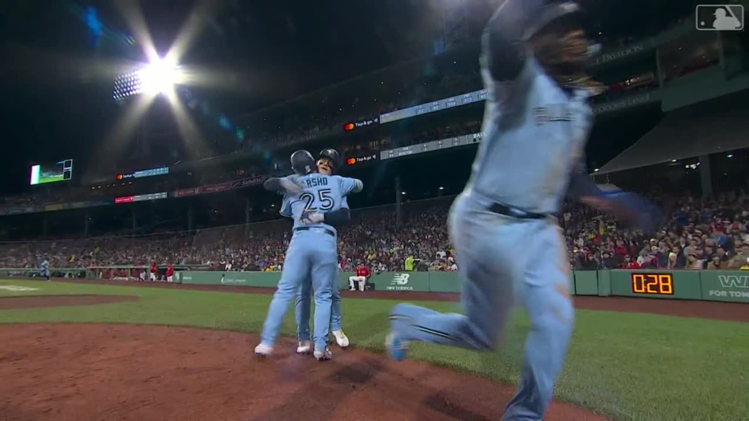 Toronto scores six runs in the top of the 5th inning | 05/02/2023 ...