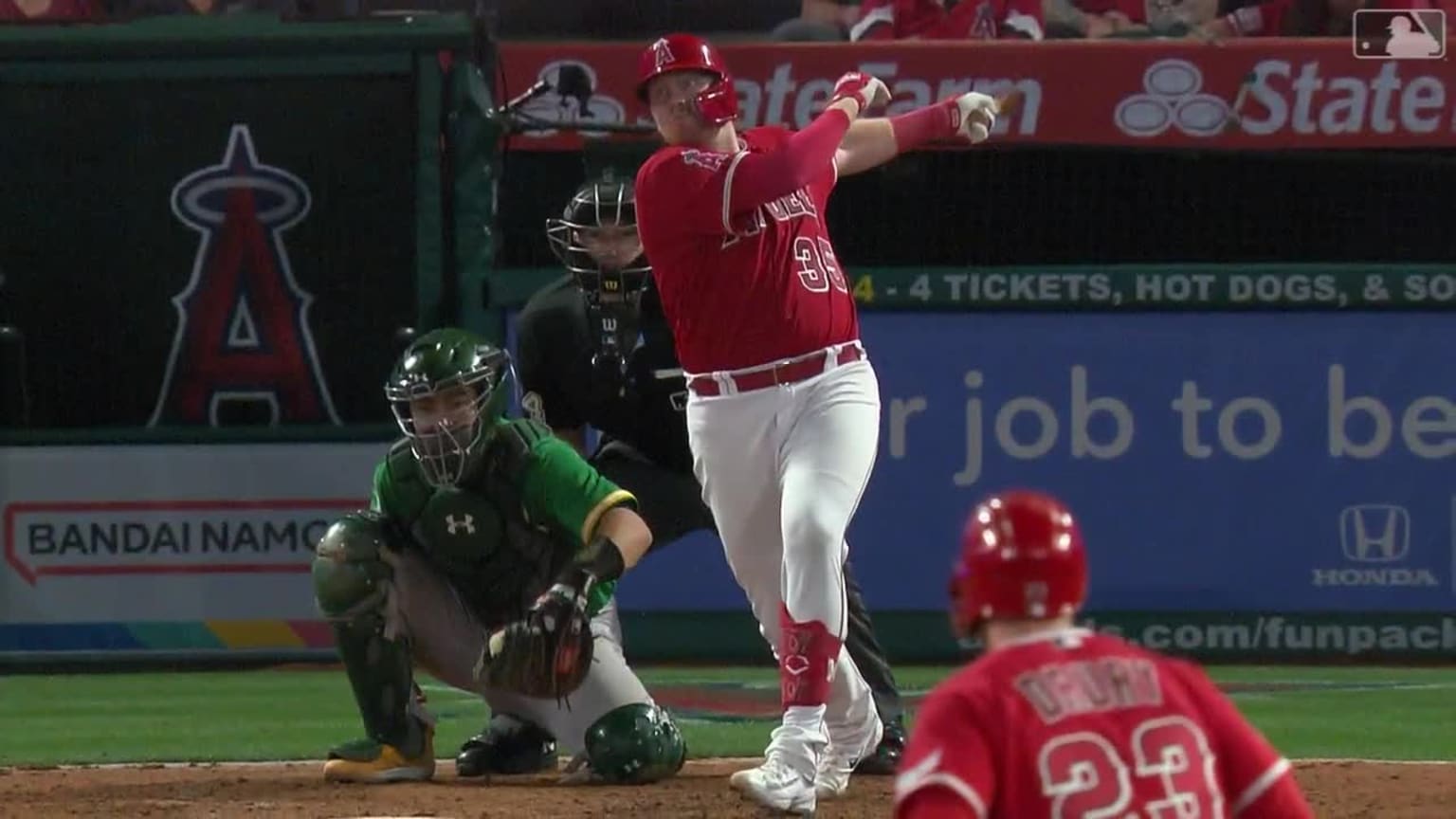 Chad Wallach's RBI single | 04/24/2023 | Los Angeles Angels
