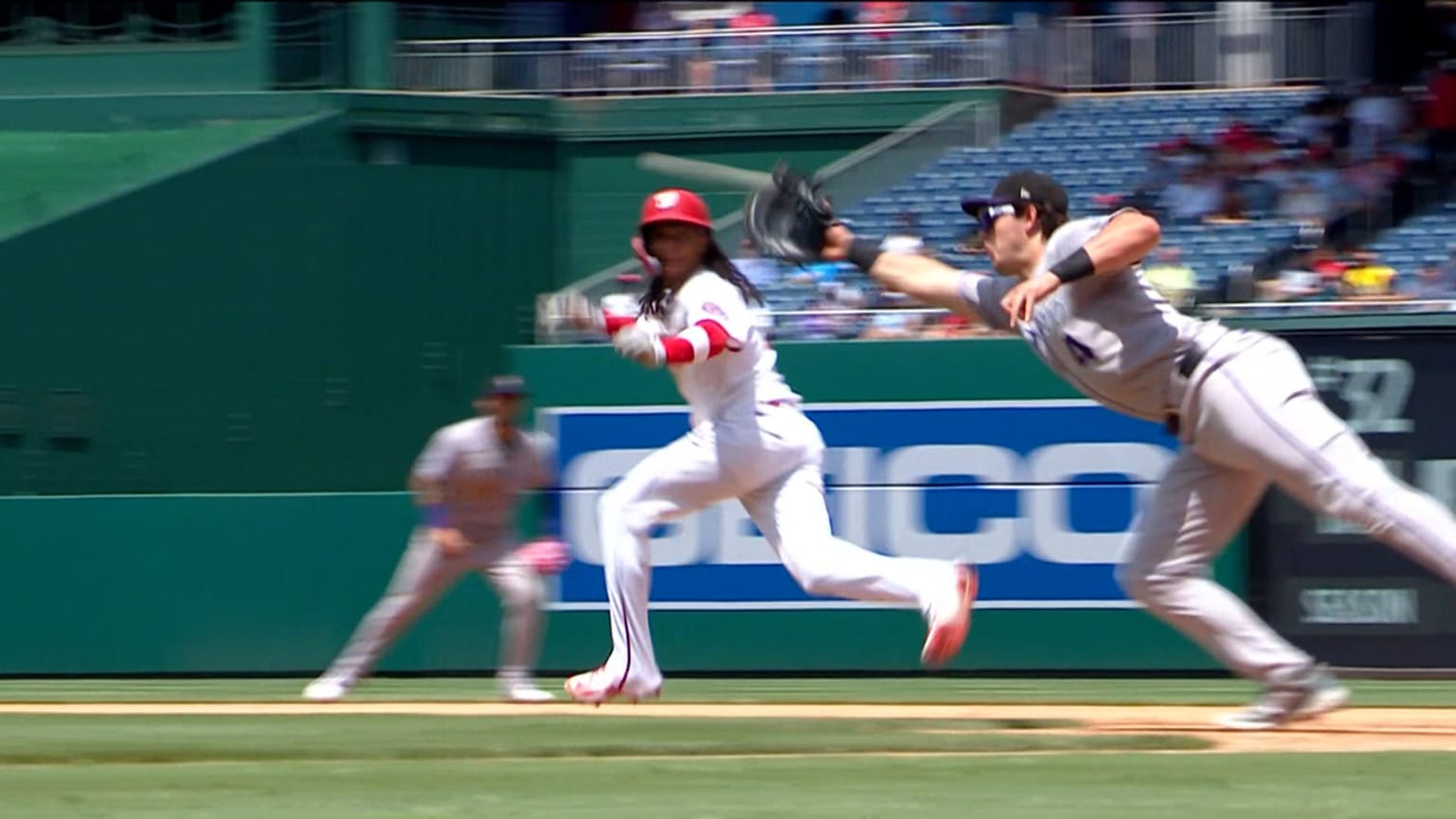 Michael Toglia's incredible double play | 06/19/2025 | MLB.com