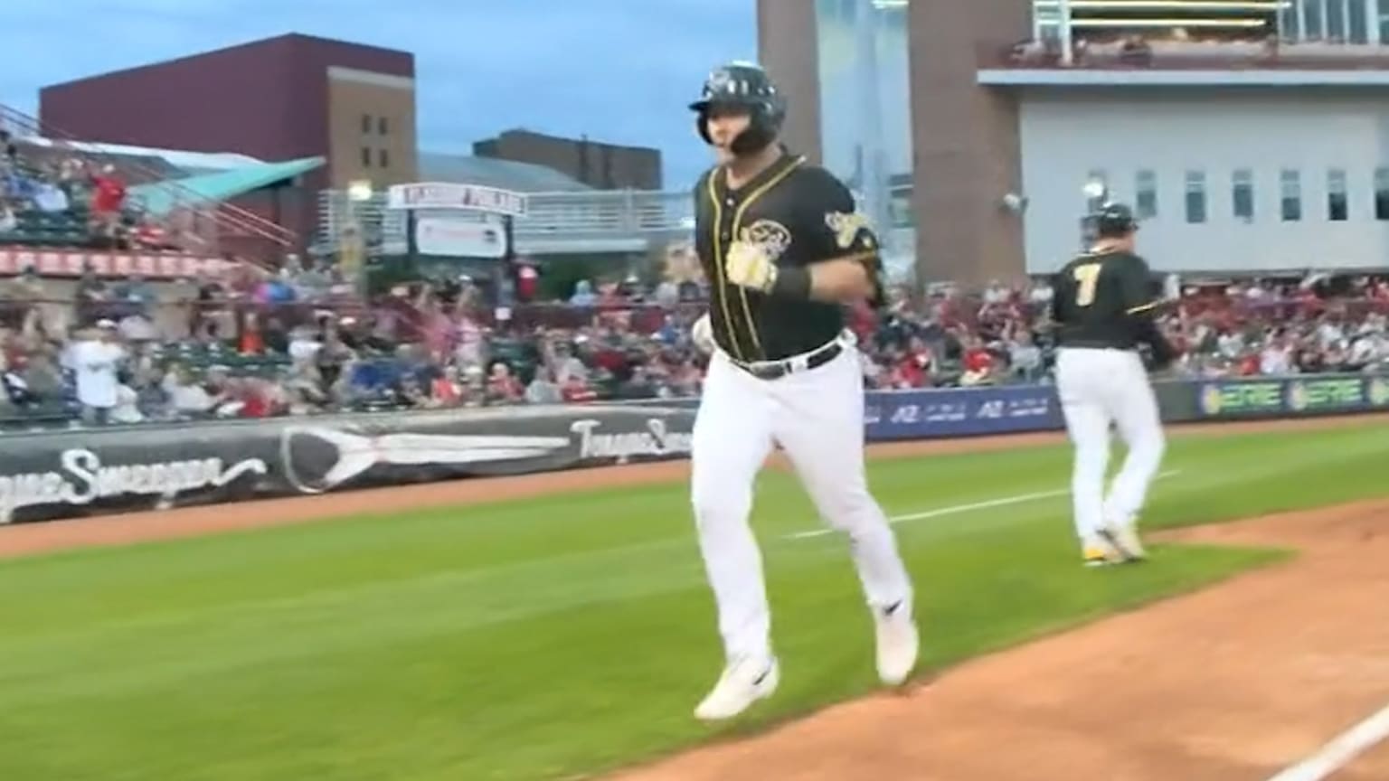 Jake Holton's two-homer game | 06/09/2024 | MLB.com