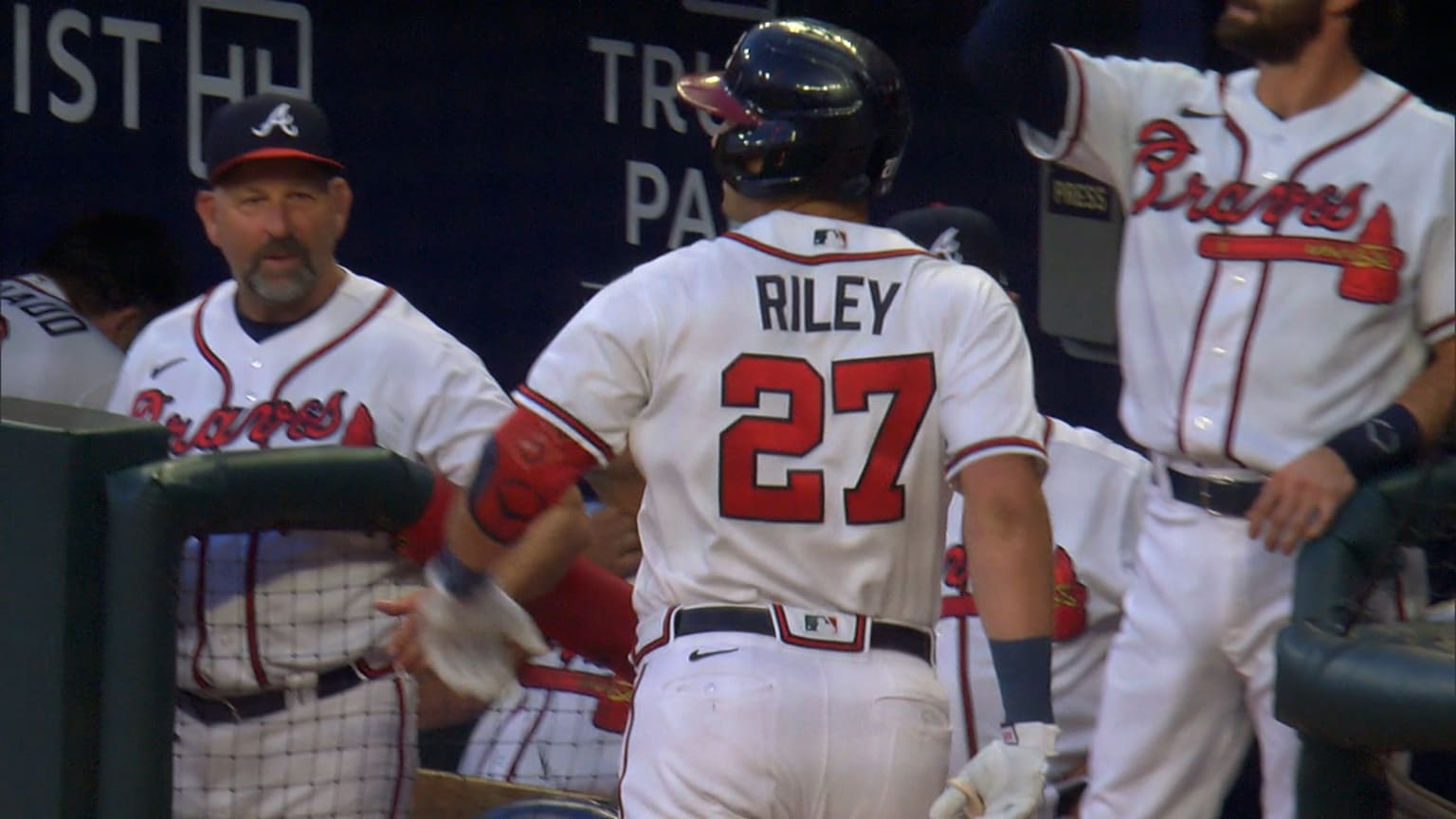 Riley rips homer into front row in left, 1-0 Braves | 09/19/2022 ...