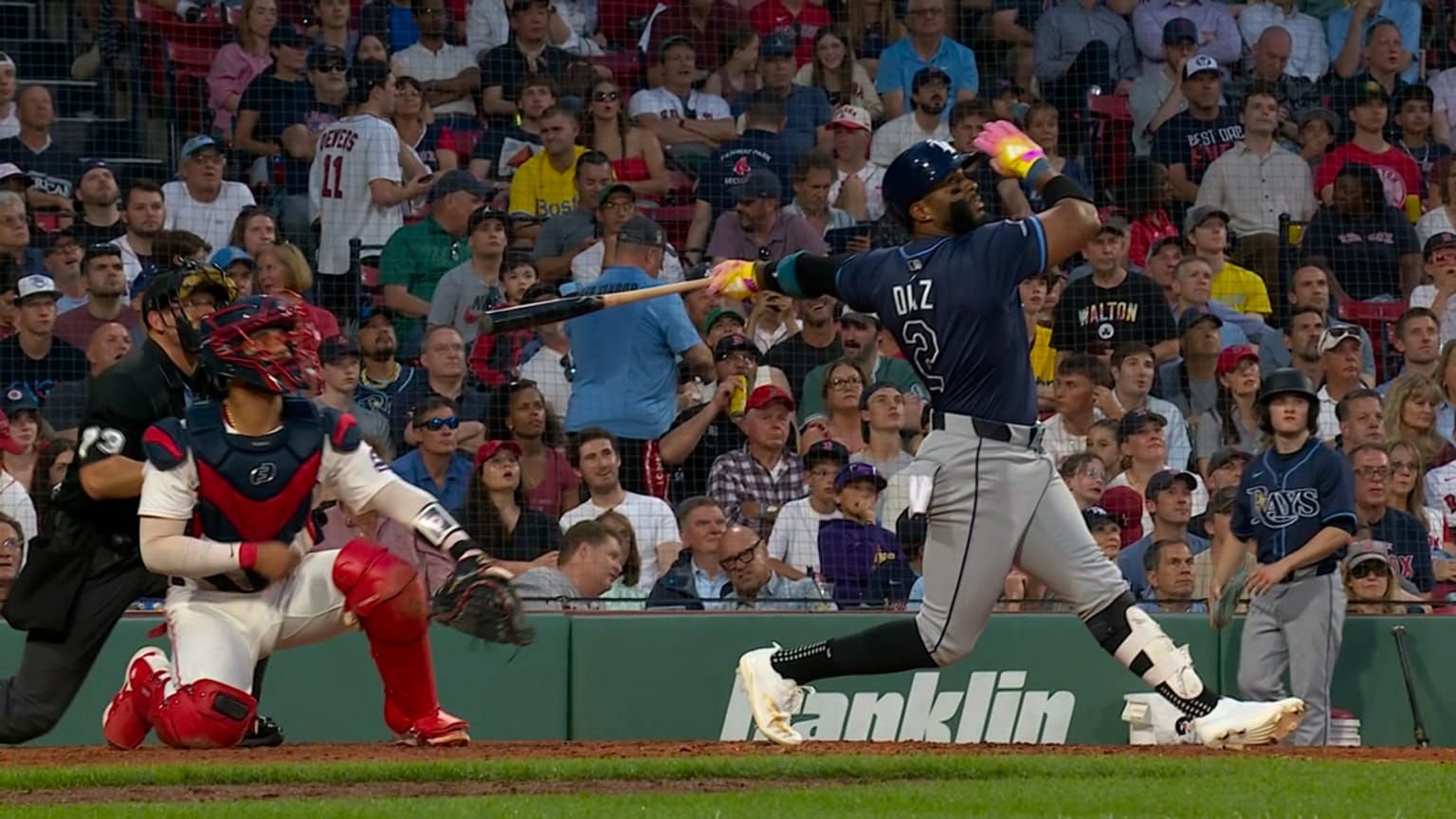 Yandy Díaz pega su décimo jonrón de 2025 | 11/06/2025 | Lasmayores.com