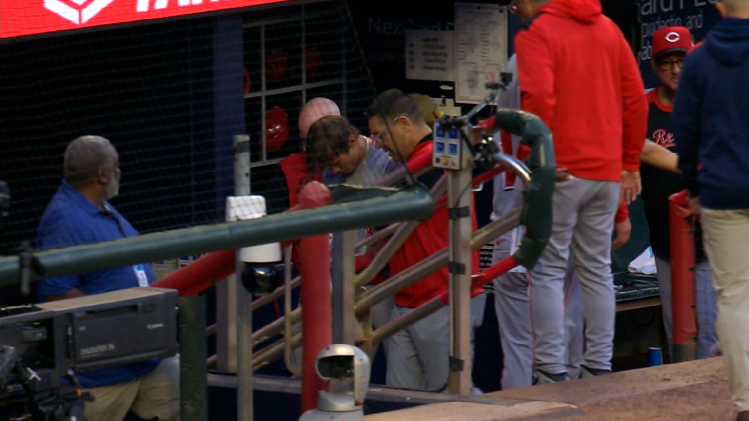 Tyler Callihan exits with a broken left forearm | 05/05/2025 ...