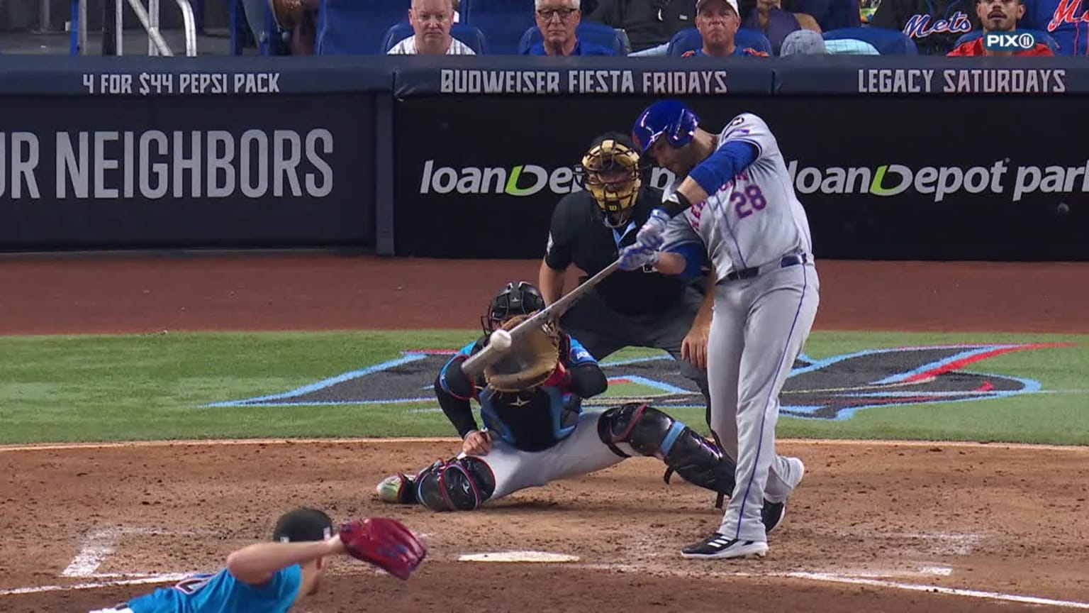 J.D. Martinez pega hit remolcador en la 5ta | 21/07/2024 | Los Mets de ...