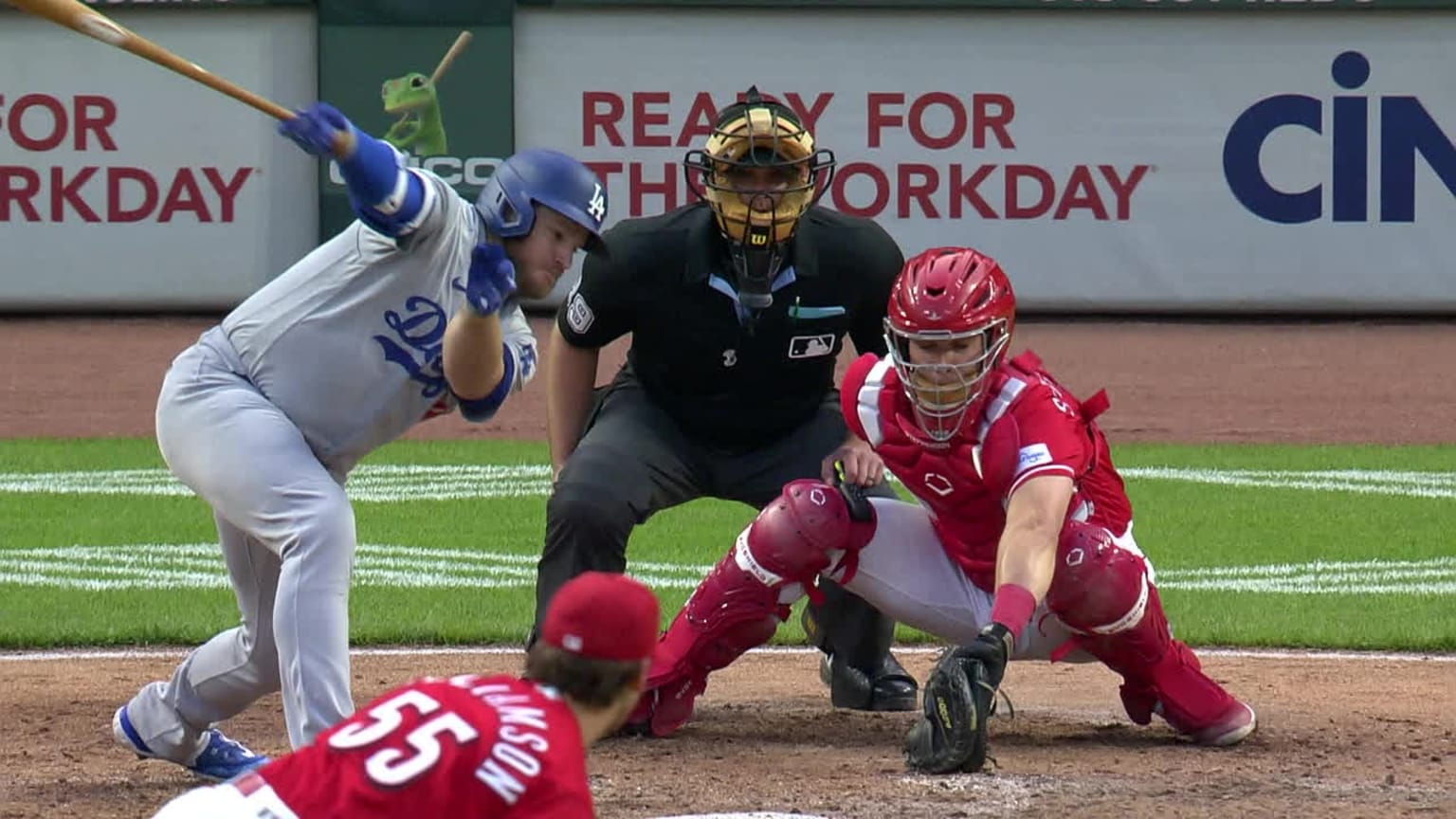 Brandon Williamson strikes out Max Muncy in the 5th | 06/07/2023 ...