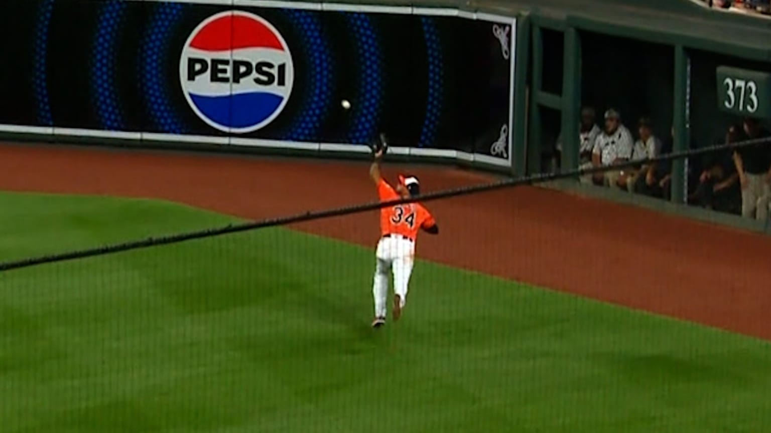 Hicks' running catch | 09/16/2023 | Baltimore Orioles