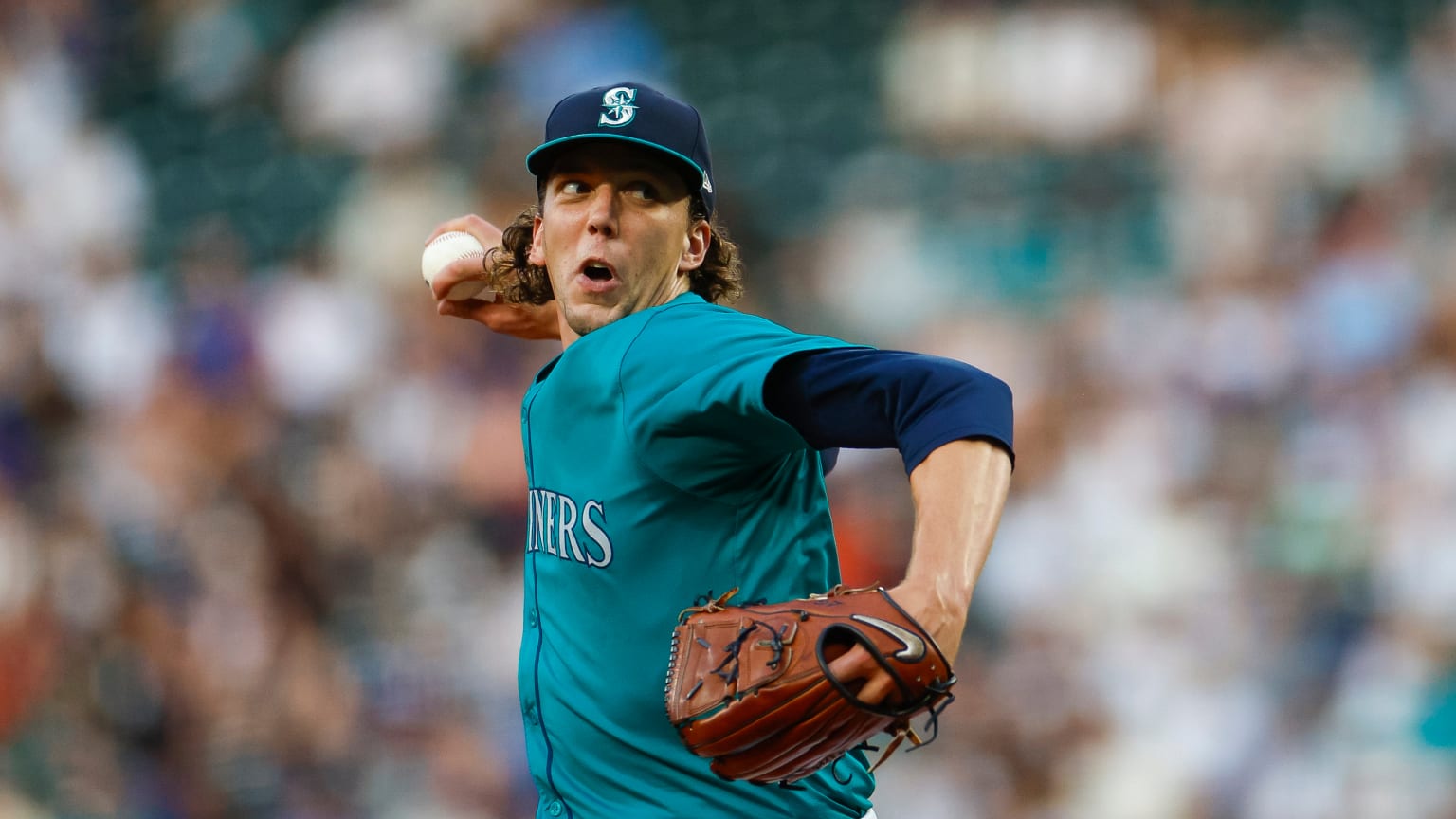 Logan Gilbert fans six batters | 08/11/2024 | Seattle Mariners