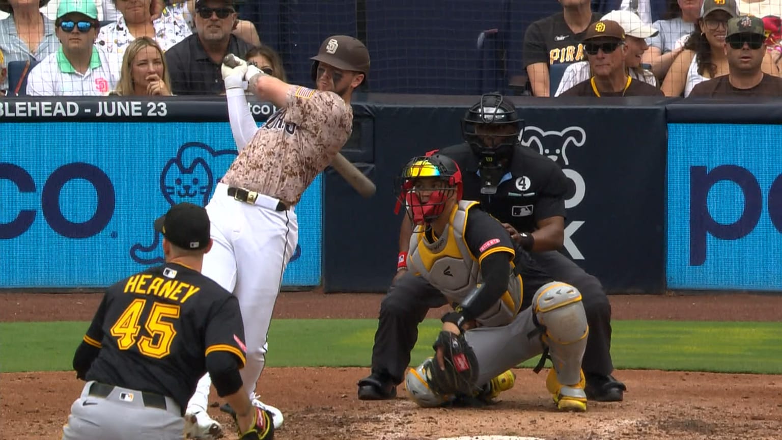 Jackson Merrill's RBI double | 06/01/2025 | San Diego Padres